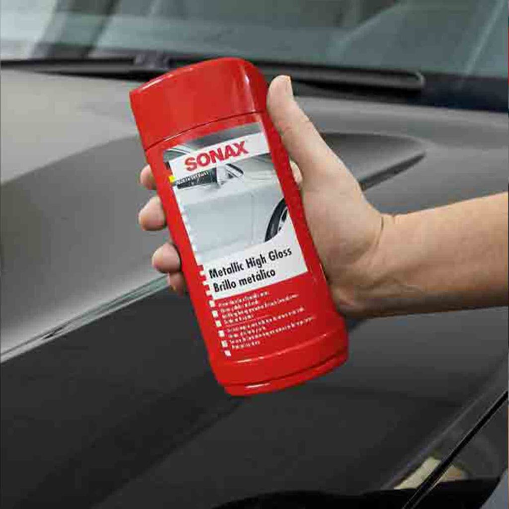 Buy Sonax Polish And Wax Red Color - 500ml - GulAutos.PK